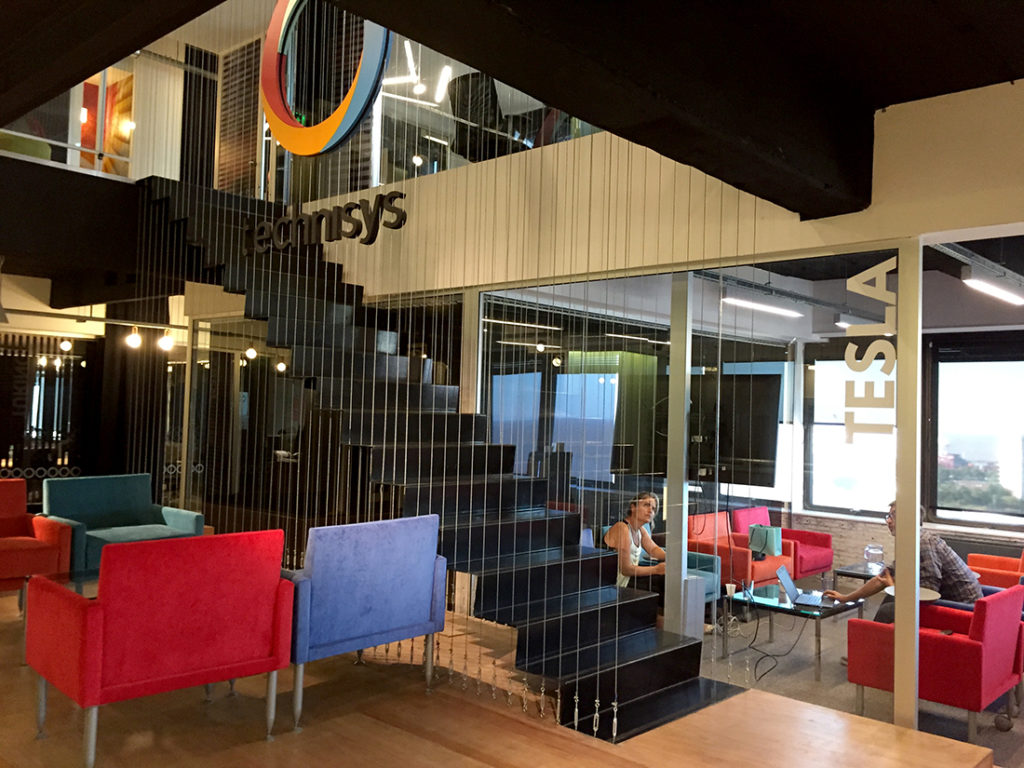 Technisys es adquirida por SoFi y alcanza estatus de unicornio • Contxto