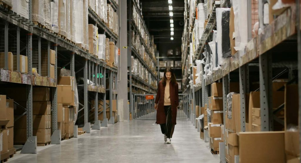Amazon inaugurates largest Latin American distribution center in Mexico